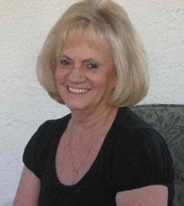 April Roe's Instagram, Twitter & Facebook on IDCrawl